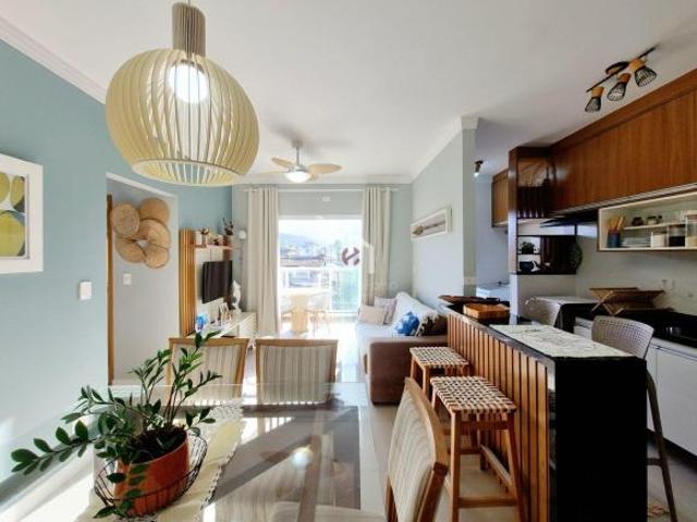 Apartamento à venda no Centro
