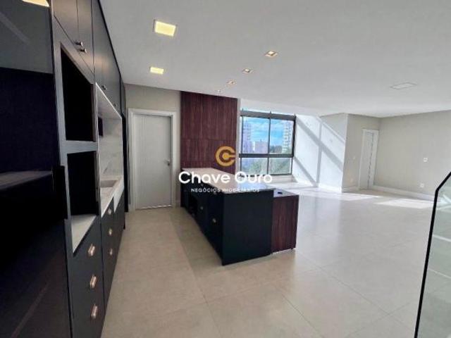 Apartamento à venda no Centro