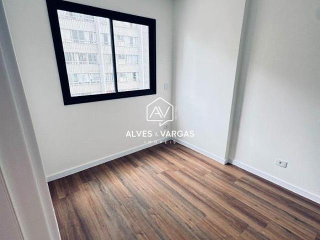 Apartamento à venda no Centro