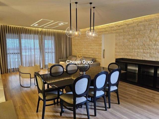 Apartamento à venda no Centro