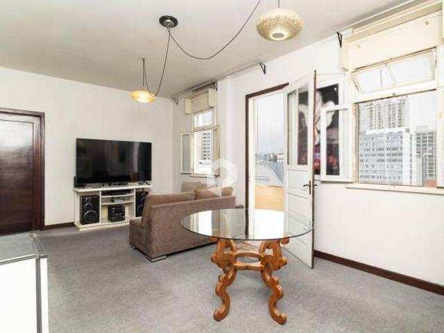 Apartamento à venda no Centro
