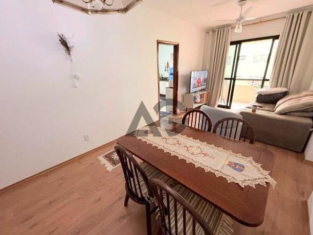 Apartamento à venda no Centro