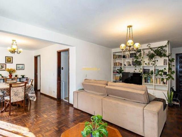 Apartamento à venda no Centro