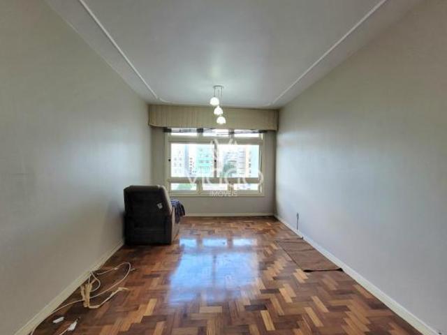 Apartamento à venda no Centro