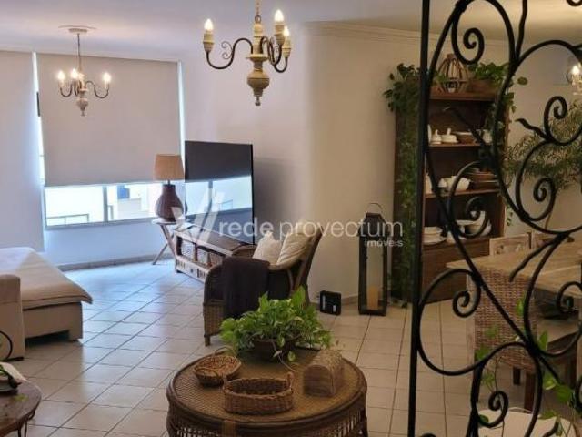 Apartamento à venda no Centro