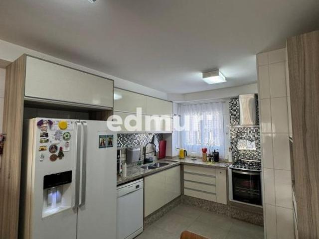 Apartamento à venda no Centro