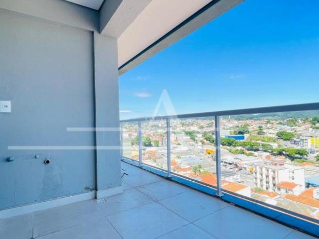 Apartamento à venda no Centro