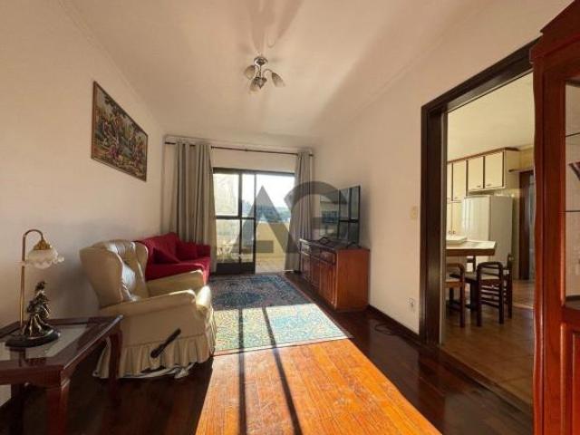 Apartamento à venda no Centro