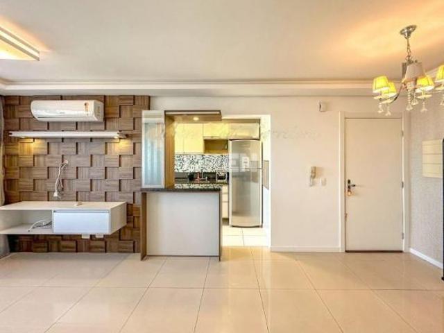 Apartamento à venda no Centro