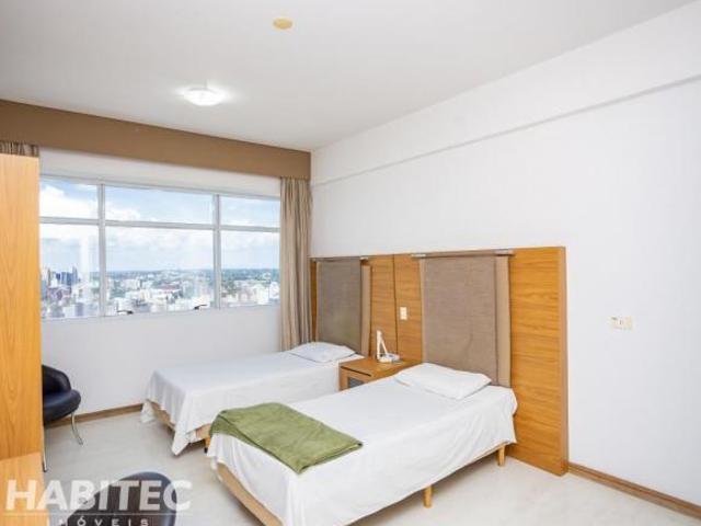 Apartamento à venda no Centro