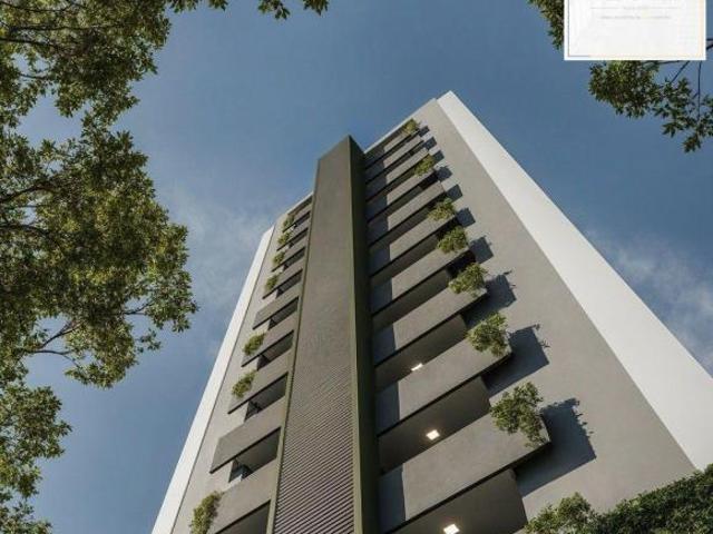 Apartamento à venda no Centro