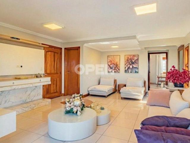 Apartamento à venda no Centro