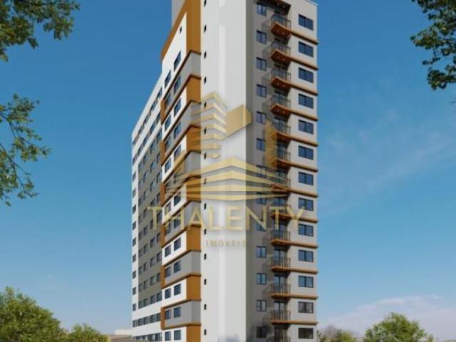 Apartamento à venda no Centro