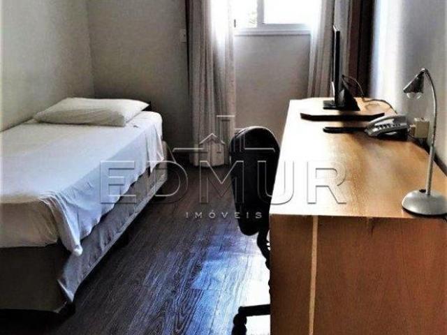 Apartamento à venda no Centro