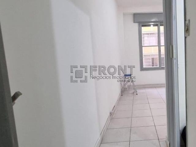 Apartamento à venda no Centro