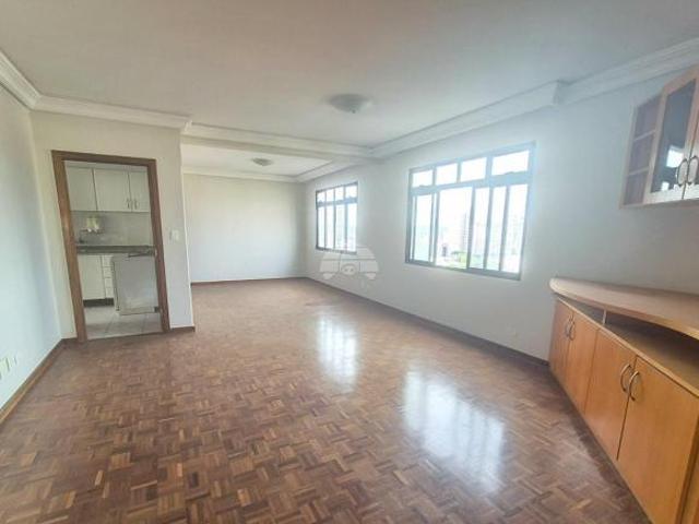 Apartamento à venda no Centro