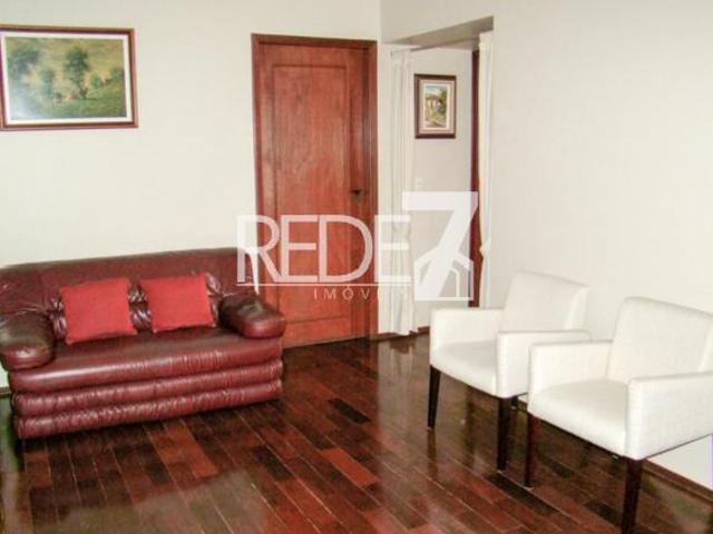 Apartamento a venda no Centro