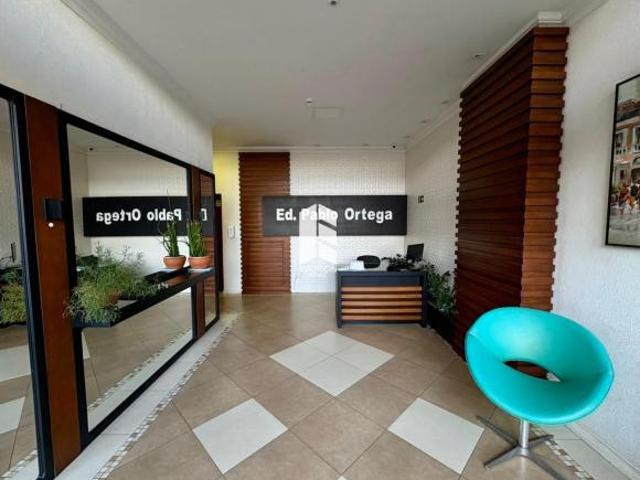 Apartamento à venda no Centro