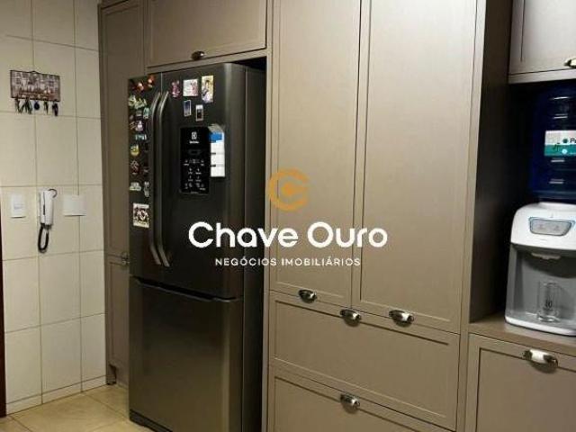 Apartamento à venda no Centro