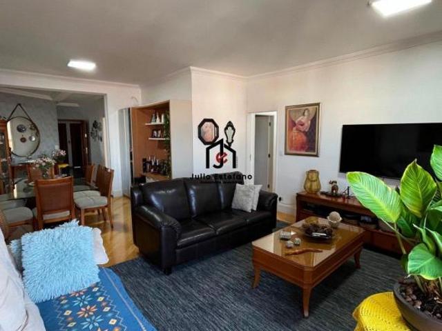 Apartamento à venda no Centro
