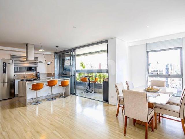Apartamento à venda no Centro