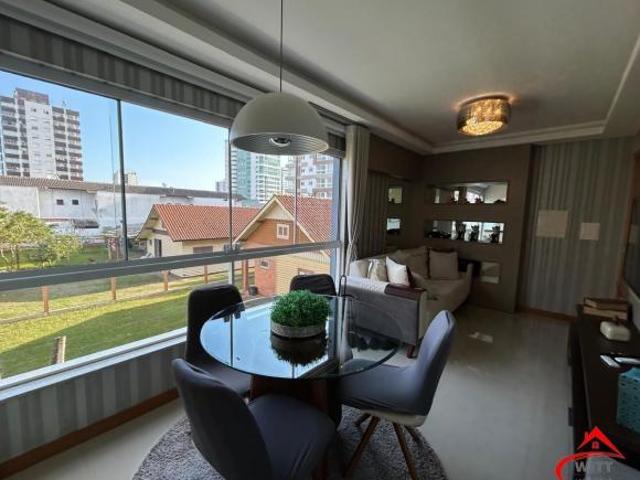 Apartamento à venda no Centro