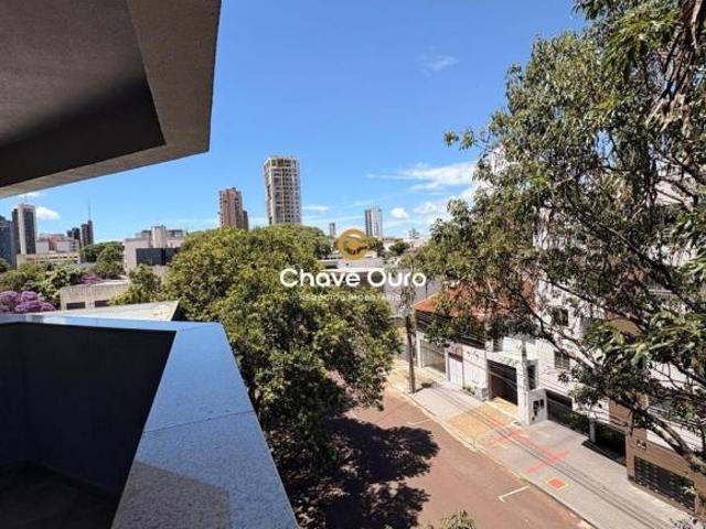 Apartamento à venda no Centro
