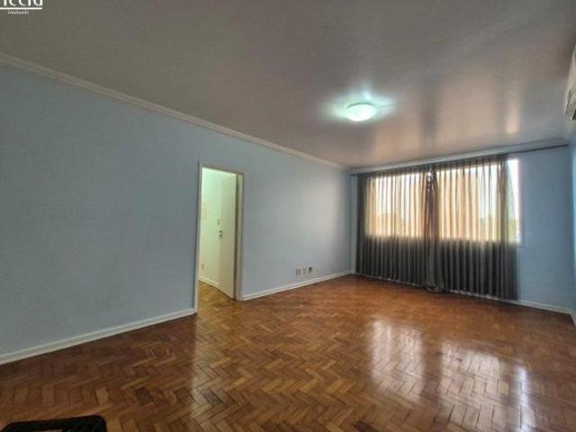 Apartamento à venda no Centro
