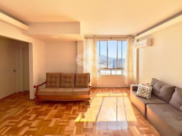 Apartamento a venda no Centro