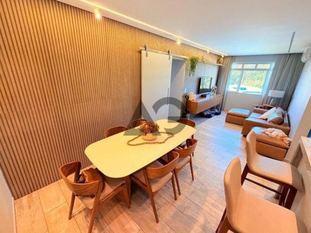 Apartamento à venda no Centro
