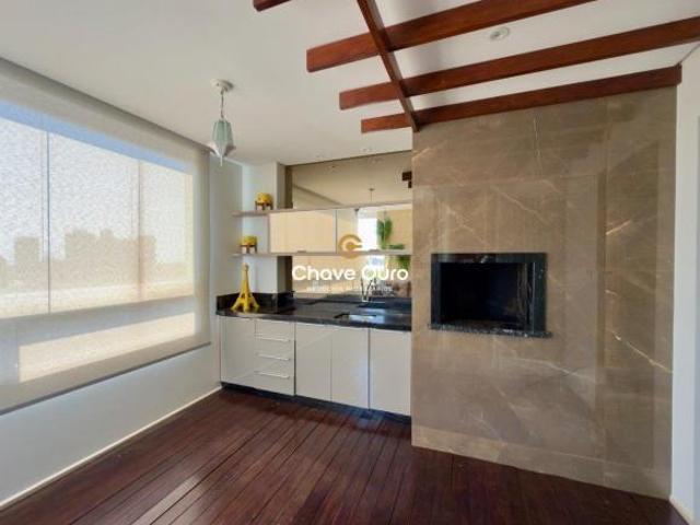 Apartamento à venda no Centro
