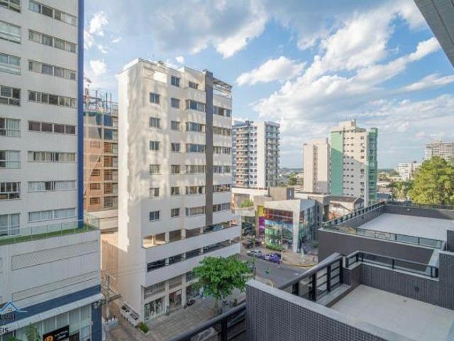 Apartamento à venda no Centro