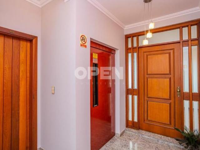 Apartamento à venda no Centro