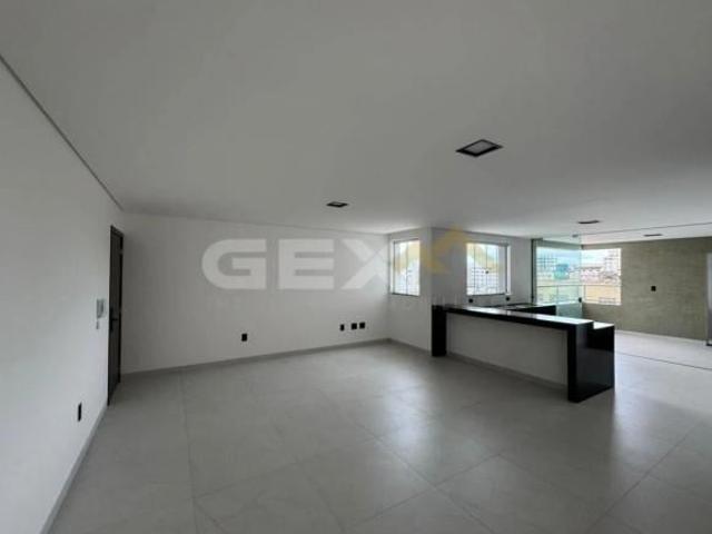 Apartamento à venda no Centro, 3 quartos, 1 suíte e 2 vagas