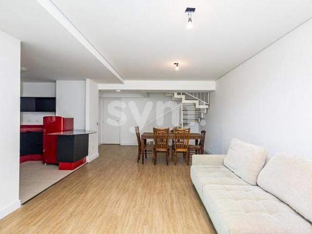 Apartamento à venda no Centro Cívico