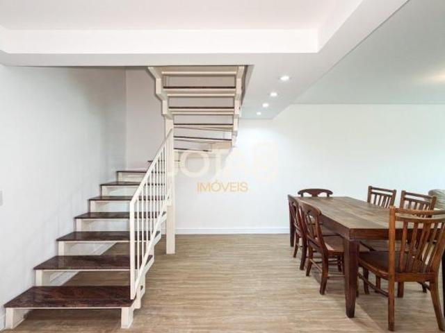 Apartamento à venda no Centro Cívico