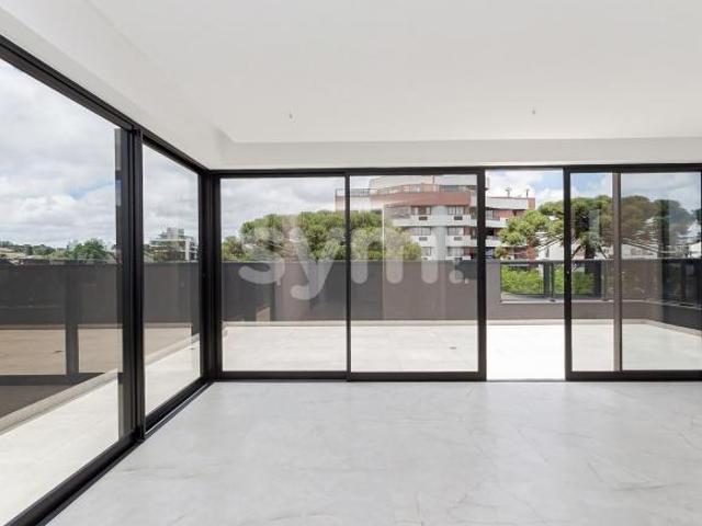 Apartamento à venda no Centro Cívico