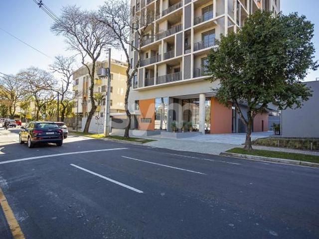 Apartamento à venda no Centro Cívico