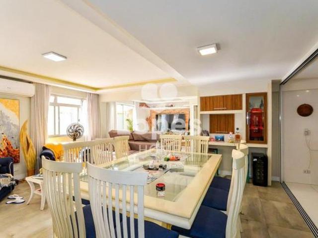 Apartamento à venda no Centro, Curitiba