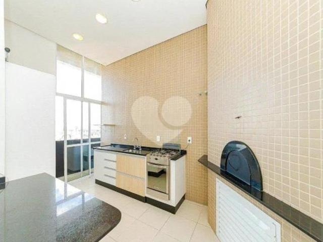 Apartamento à venda no Centro, Curitiba