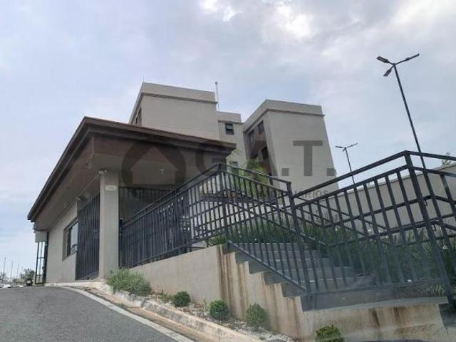 Apartamento à venda no Centro de Votorantim SP: 2 quartos, 2 salas, 1 banheiro, 1 vaga de garagem!