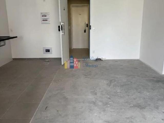 Apartamento à venda no Centro de Barueri SP: 2 quartos, 1 suíte, 2 salas, 2 banheiros, 2 vagas, 70m²