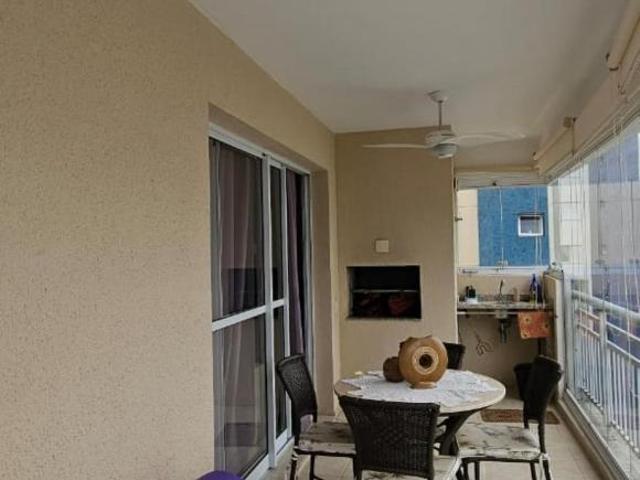APARTAMENTO Á VENDA NO CENTRO DE BERTIOGA