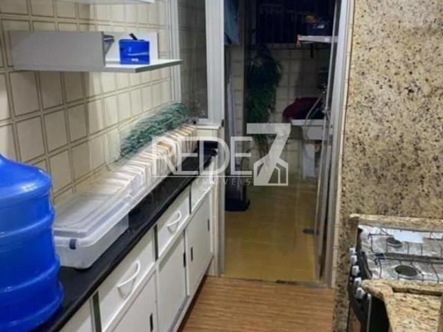 Apartamento à venda no Centro de Campinas SP: 1 quarto, 1 sala, 1 banheiro, 1 vaga de garagem, 36m²