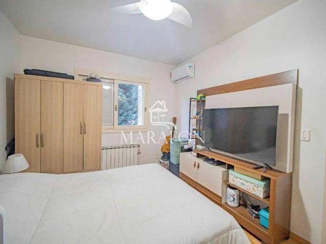 Apartamento à venda no centro de canela com um dormitório!