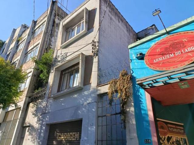 Apartamento à Venda no Centro de Curitiba | 112m², Localização Privilegiada
