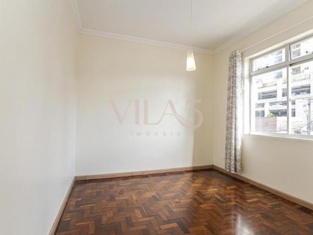 Apartamento à venda no Centro de Curitiba | Próximo à Reitoria da UFPR