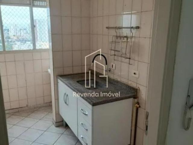Apartamento à venda no Centro de Diadema SP: 2 quartos, 1 banheiro, 51m² e vaga