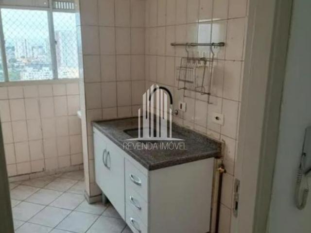 Apartamento à venda no Centro de Diadema SP: 2 quartos, 1 banheiro, 51m² e vaga