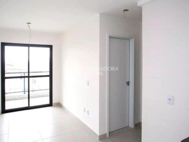 Apartamento a venda no centro de Diadema, 46m², 02 quartos com sacada